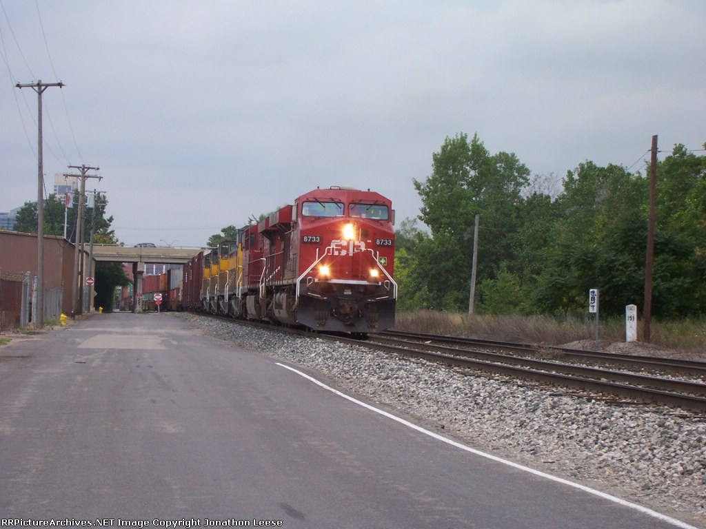 A Pretty Cool X500 Heading East Along Buchanann